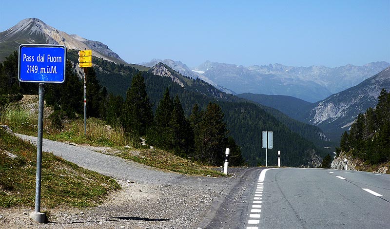 Офен (Ofenpass) - горный перевал в Швейцарии • Autotraveler.ru